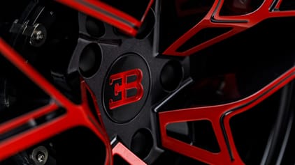 The one-off Bugatti Divo ‘Lady Bug’ took two years to finish | Top Gear