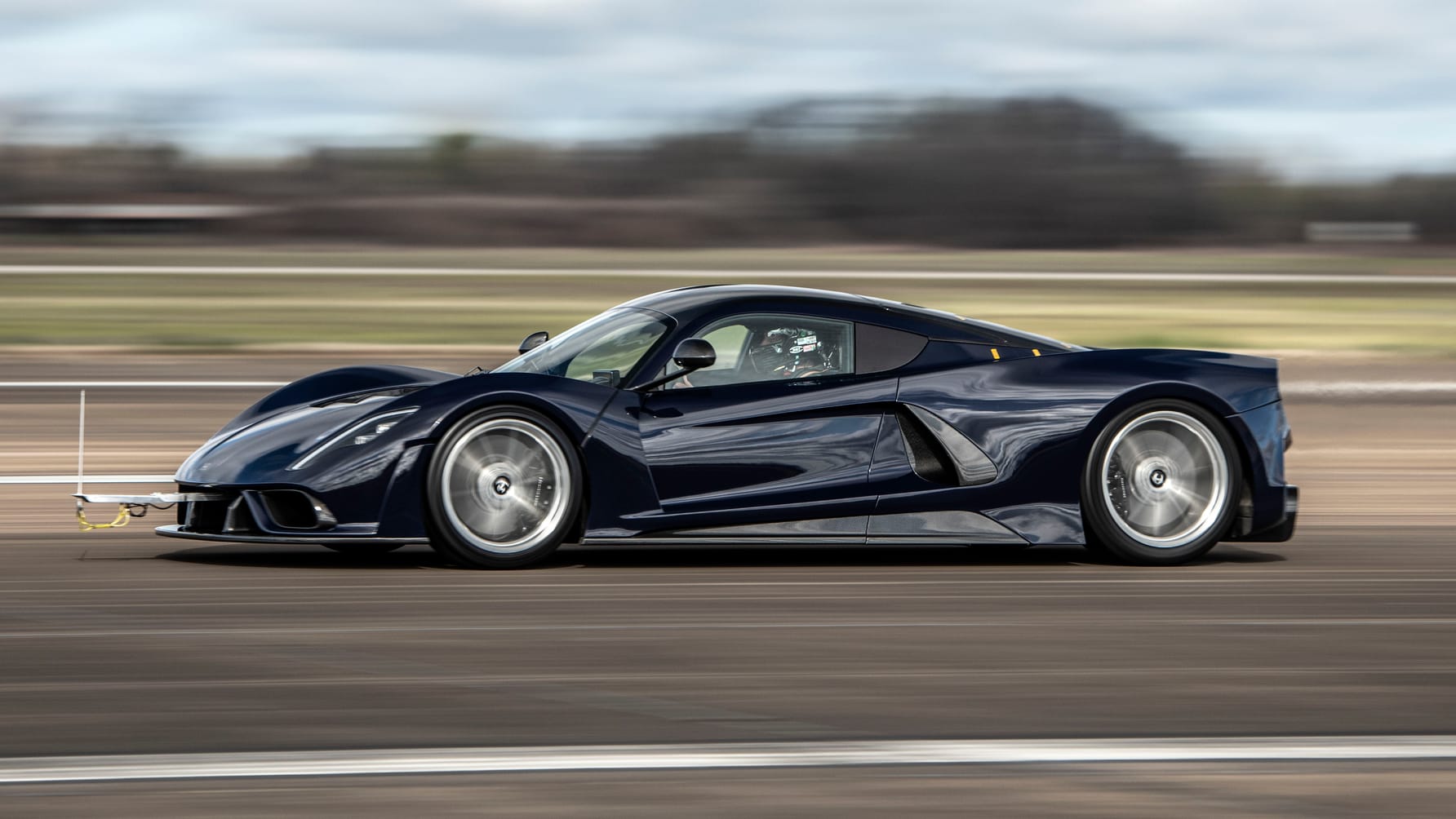 The Venom F5 has hit 200mph in its quest for 311mph | Top Gear