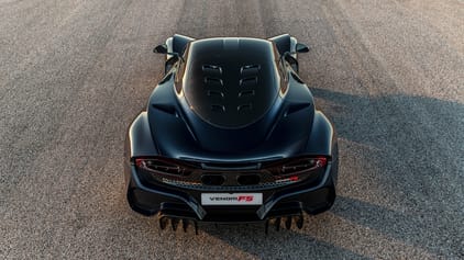 The Venom F5 has hit 200mph in its quest for 311mph | Top Gear