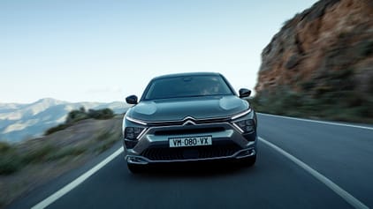 The Citroen C5X is a new breed of big French car | Top Gear