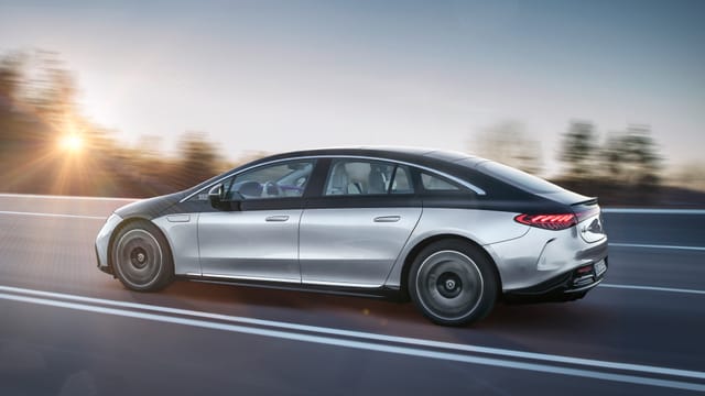 Finally: say hello to the Mercedes EQS | Top Gear