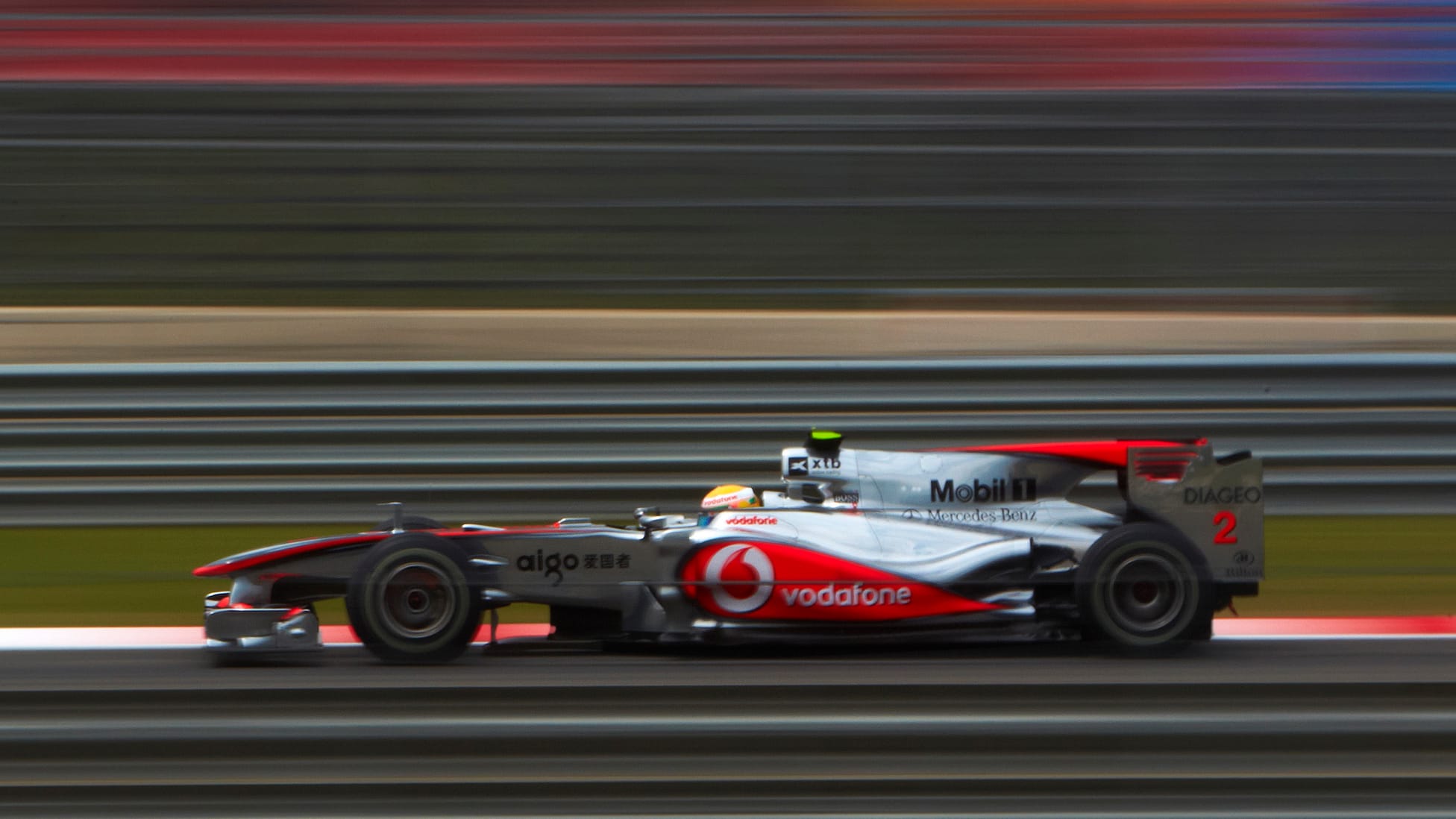 Now’s your chance to buy a GP-winning Lewis Hamilton F1 car | Top Gear