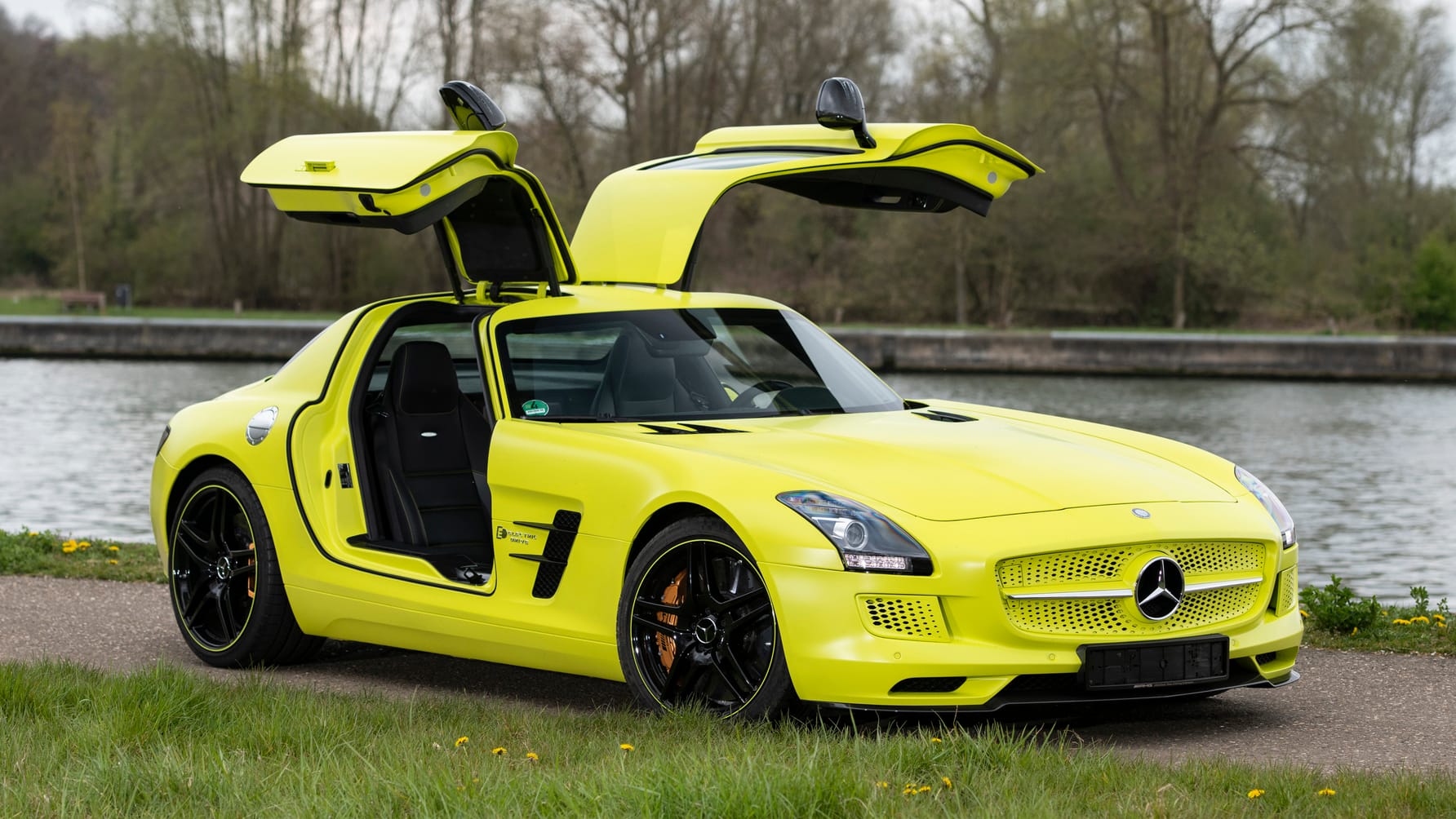 This SLS AMG Electric Drive will set you back €1m | Top Gear