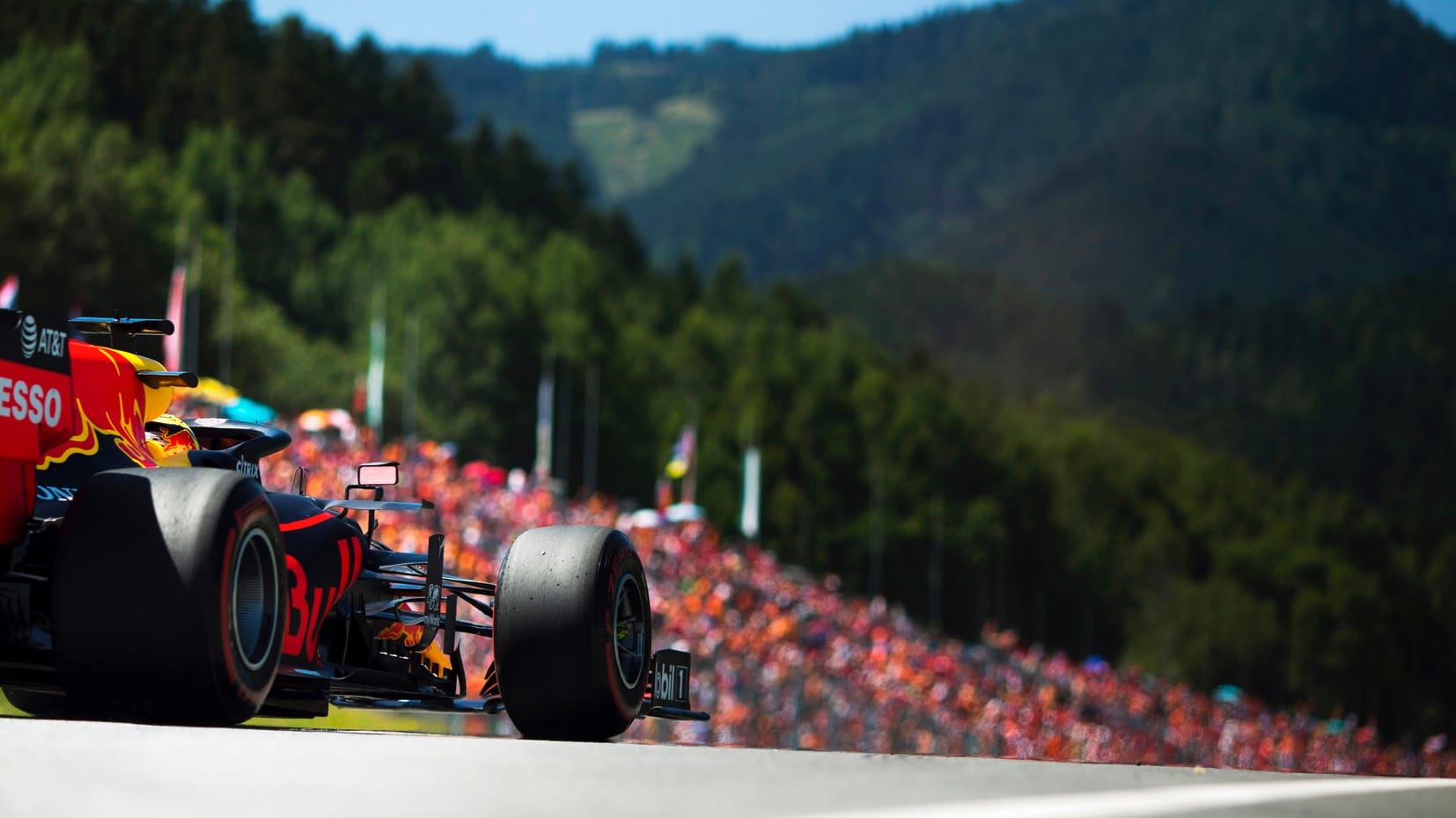 Treat yourself to these stunning pics of the 2019 F1 season | Top Gear