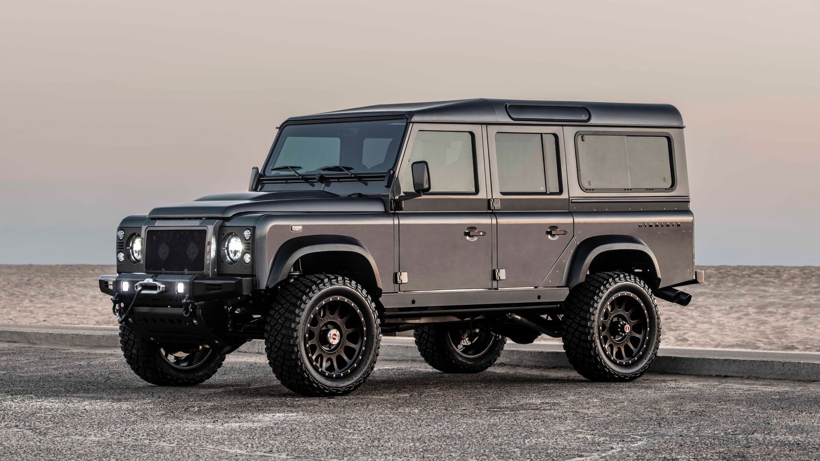 10 more restomodded Land Rover Defenders | Top Gear