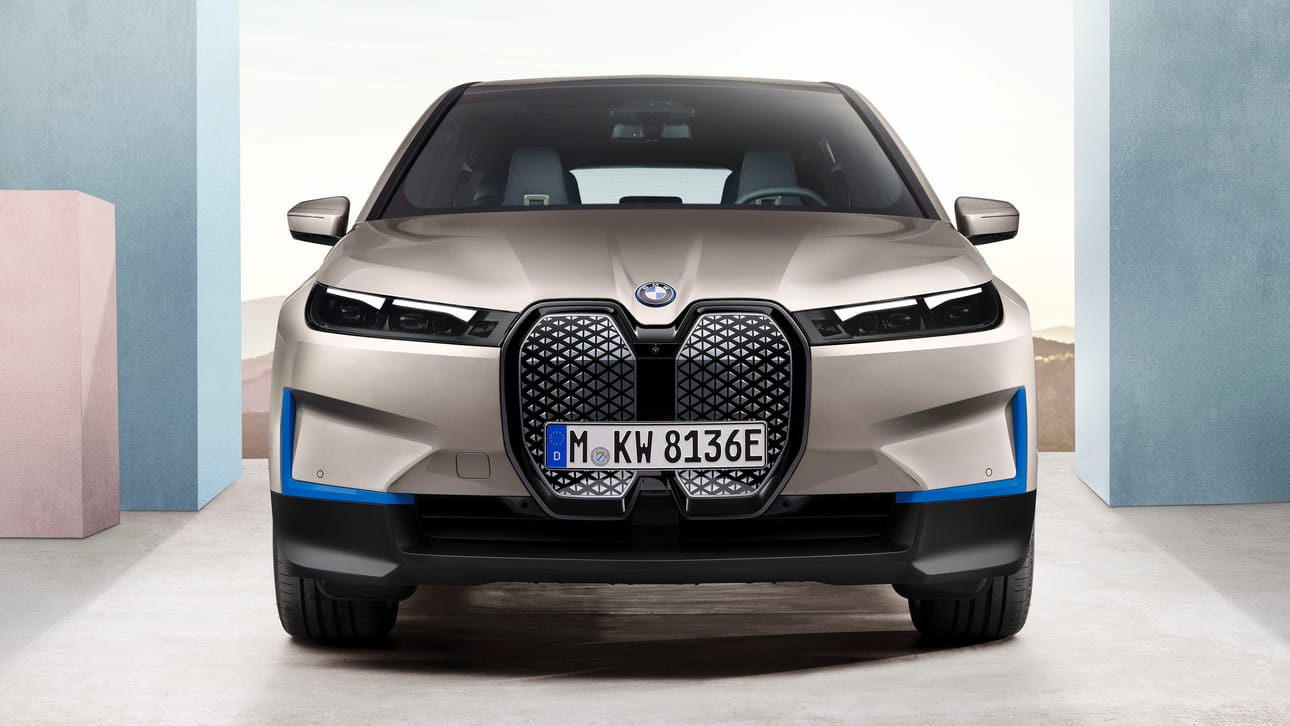 Your nine-point guide to the new, all-electric BMW iX | Top Gear