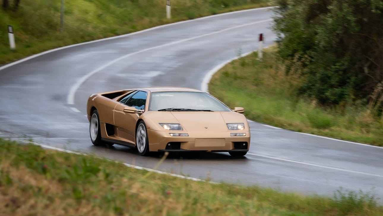 10 things you might not know about the Lamborghini Diablo | Top Gear