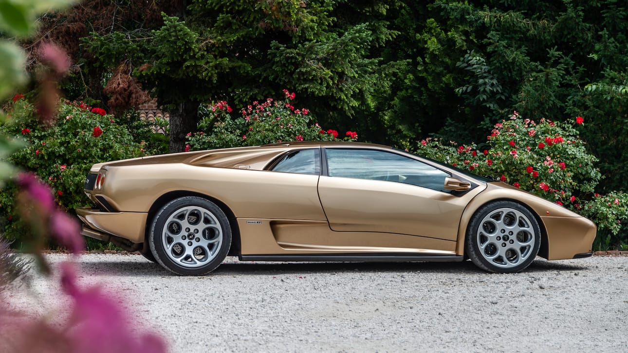 10 things you might not know about the Lamborghini Diablo | Top Gear