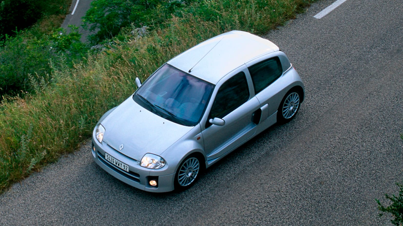Nine things you need to know about the Renault Clio V6 | Top Gear