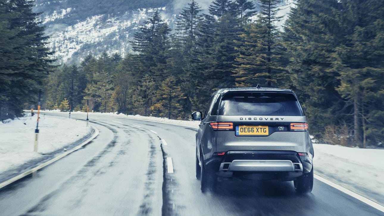 These are the 10 most useless car features | Top Gear