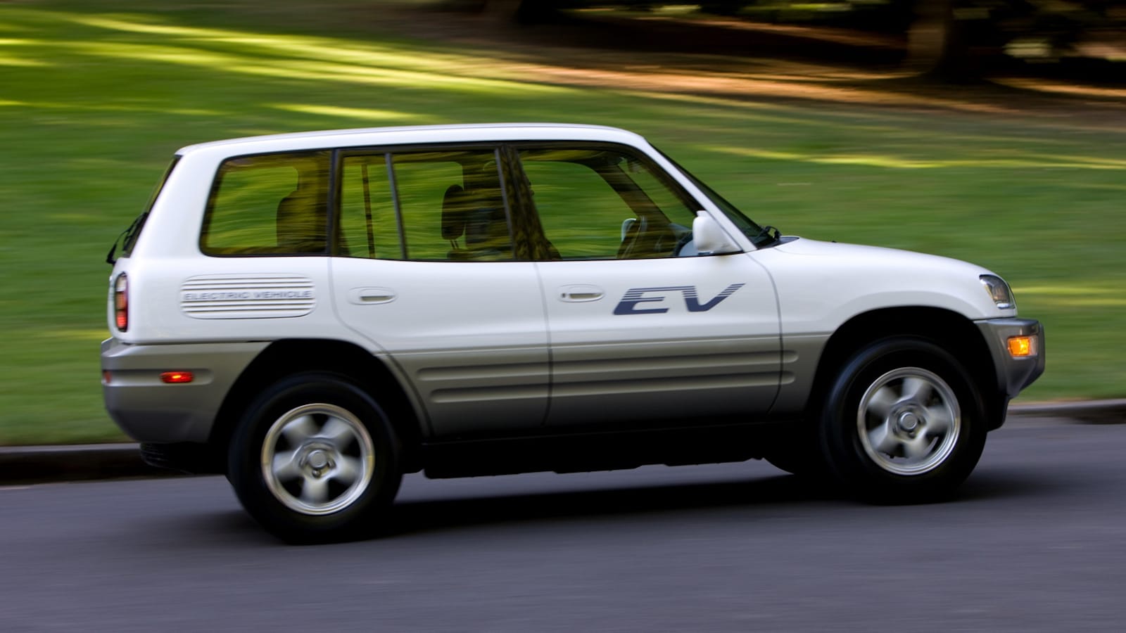 The RAV4 EV could have brought electric power to the mainstream | Top Gear
