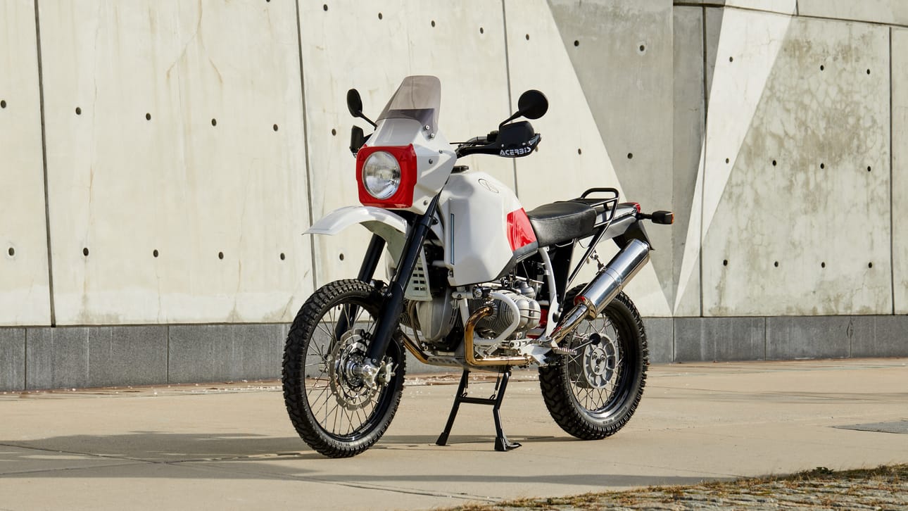This restomod BMW is the custom bike of your dreams | Top Gear
