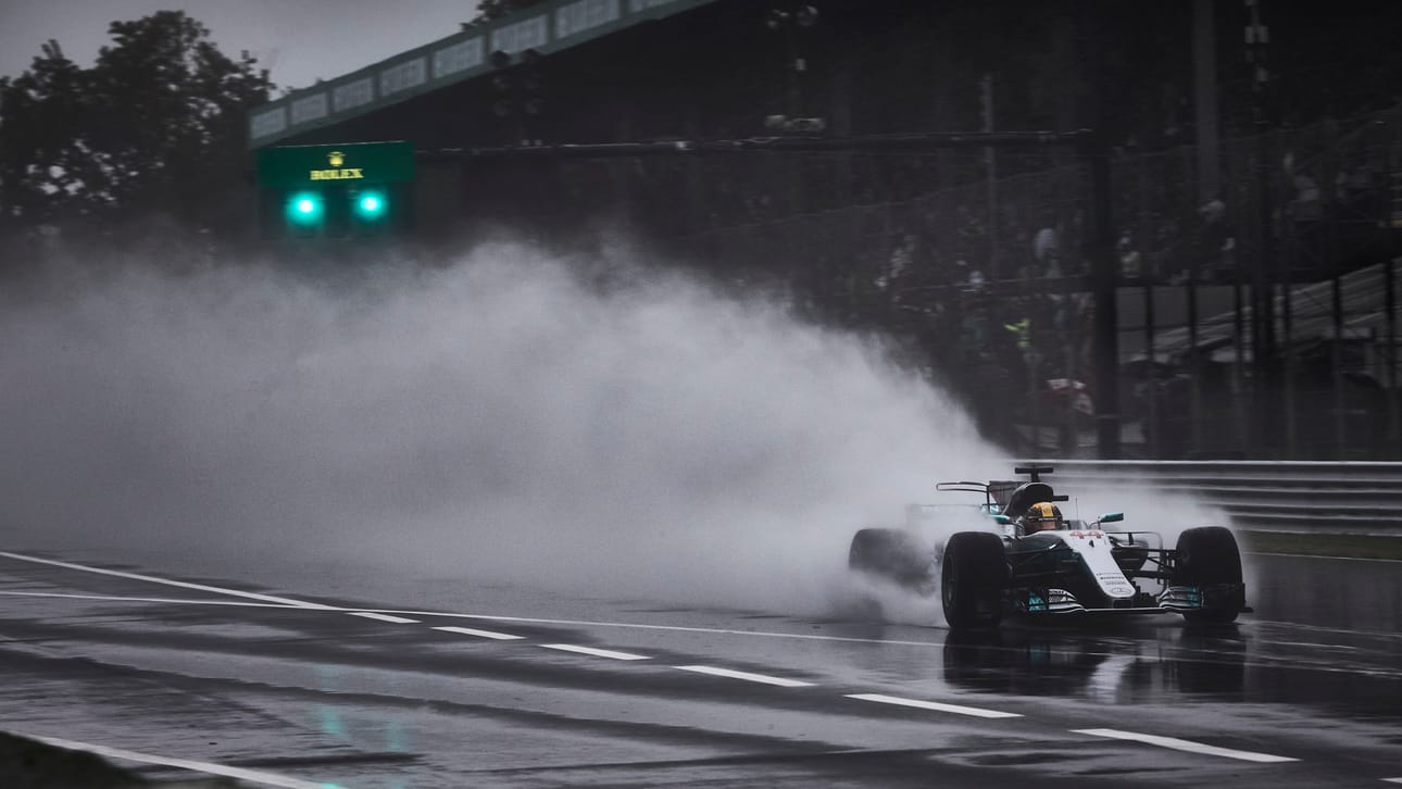 Here are eight of Lewis Hamilton’s greatest pole laps | Top Gear