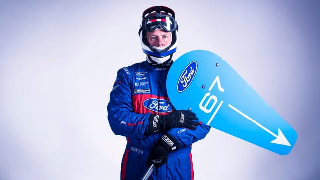 The anatomy of a Ford GT pit stop | Top Gear