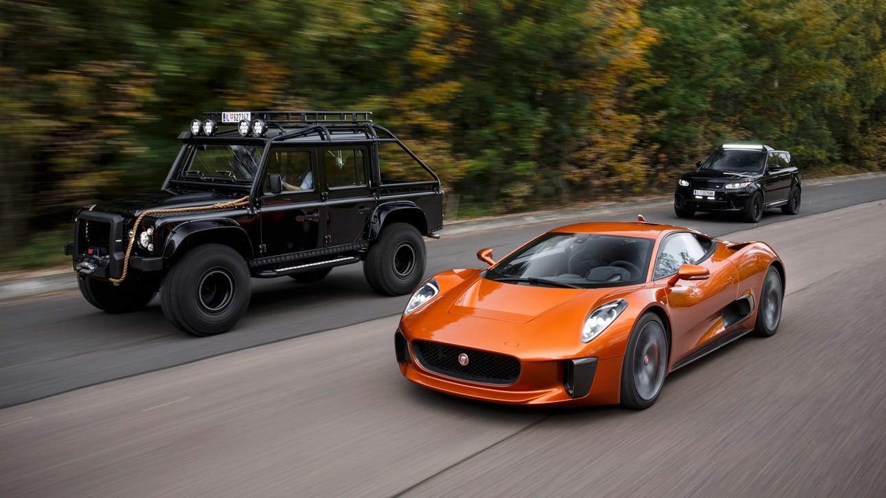 Bond special: TopGear.com drives the 007 Spectre Defender | Top Gear