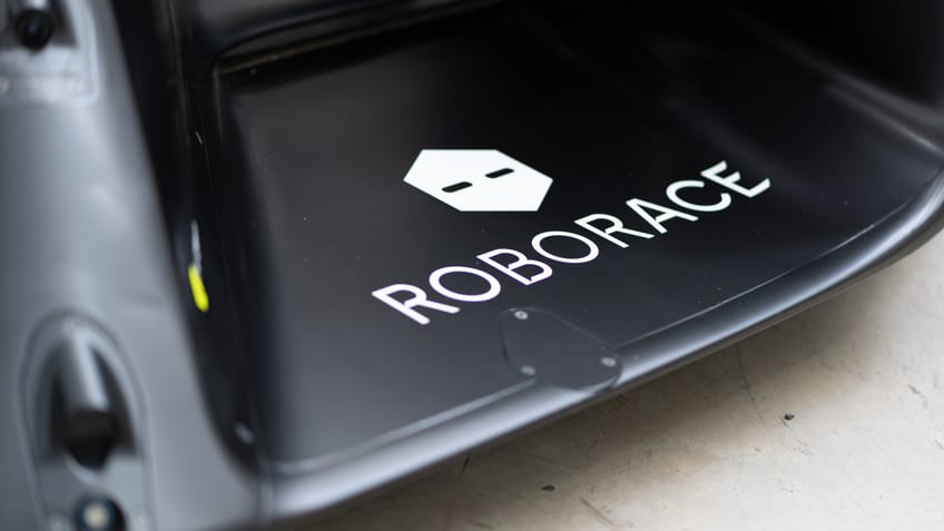 The secrets behind the self-driving Robocar | Top Gear