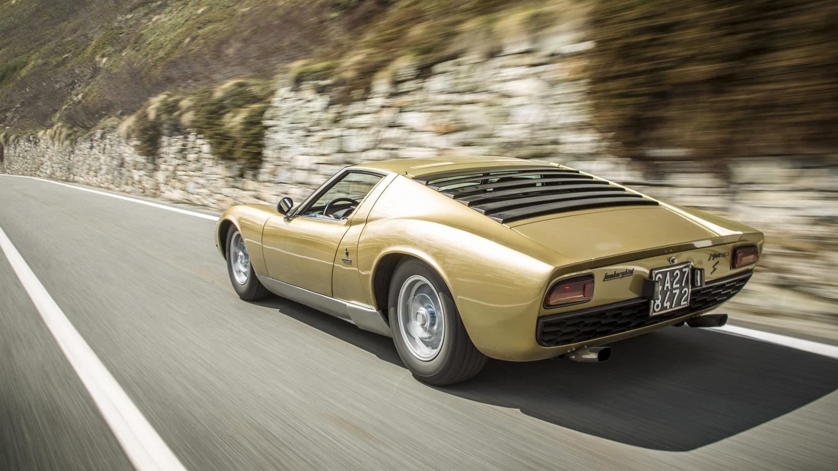 Gallery: classic and modern supercars head to London | Top Gear