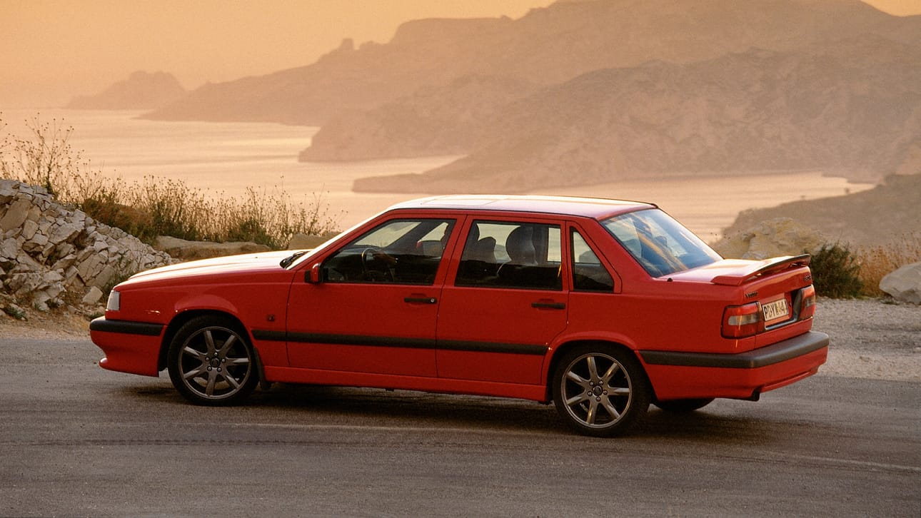 The Volvo 850 is 25 years old. You need to see these pics | Top Gear