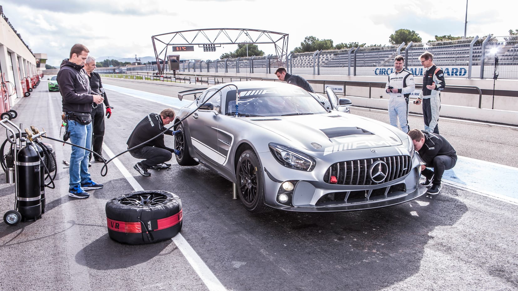 Mercedes-AMG GT4 racer: ten things you need to know | Top Gear