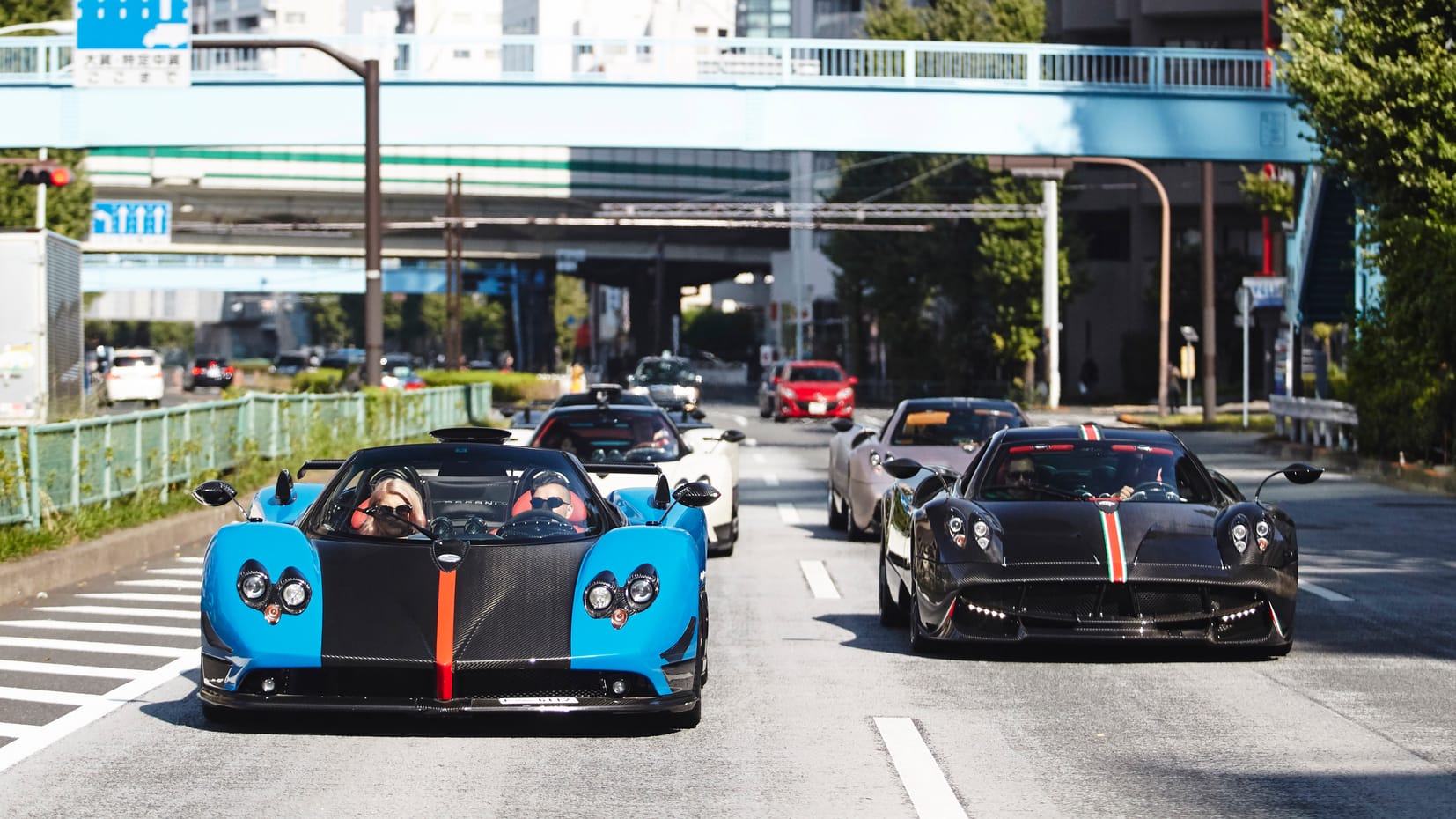 Gallery: many Paganis invading Japan | Top Gear