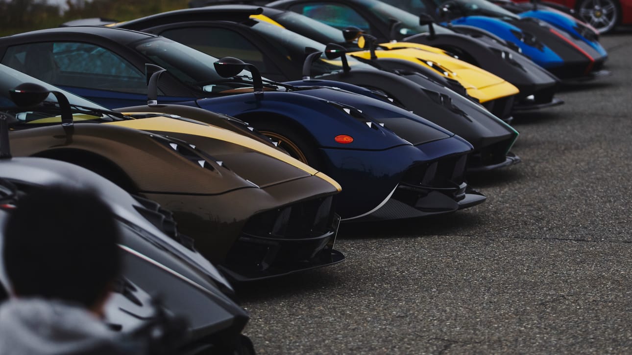 Gallery: many Paganis invading Japan | Top Gear