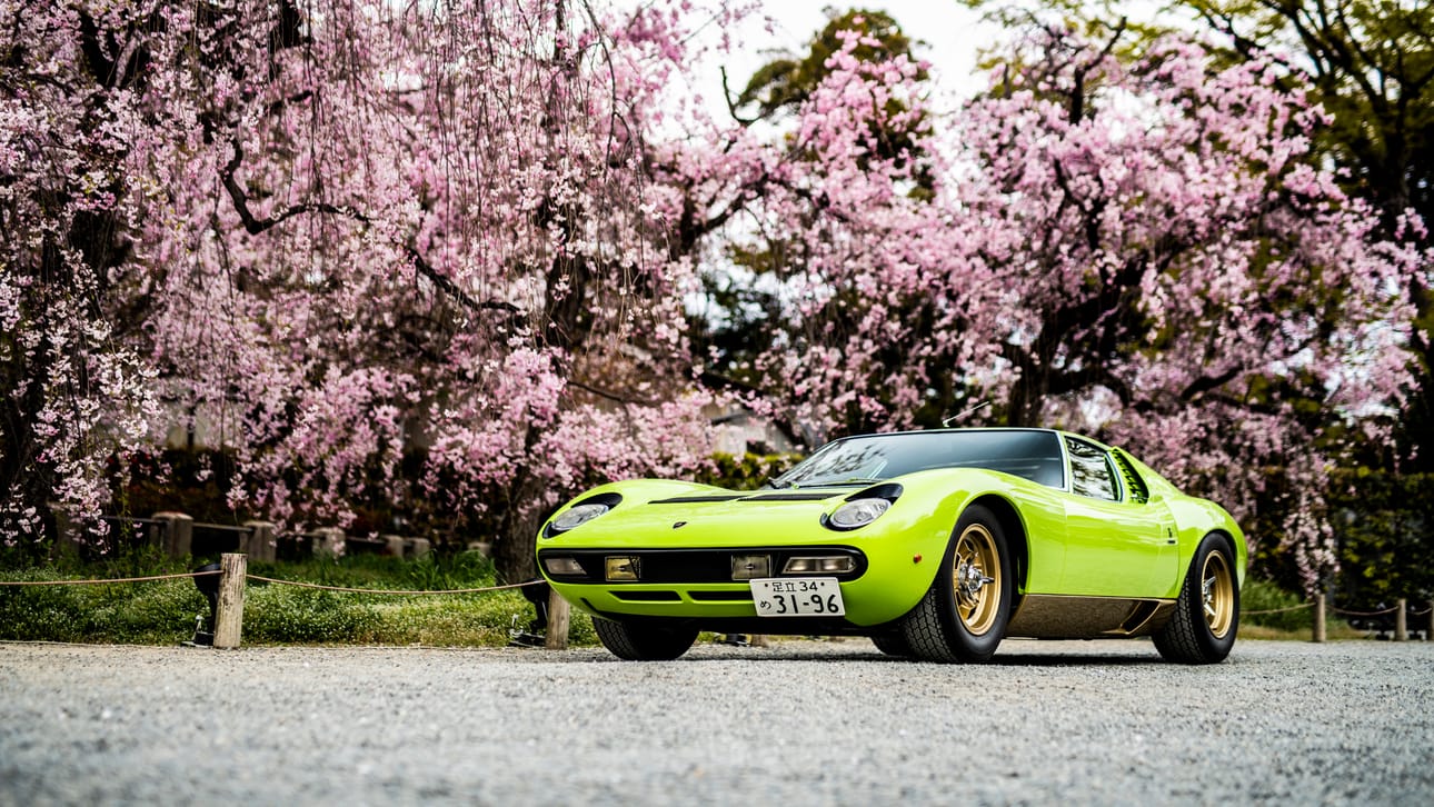 Look at these lovely Japanese Lamborghinis | Top Gear