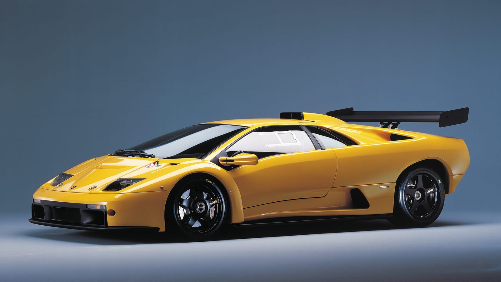All hail the Lamborghini Diablo SV-R and GTR | Top Gear