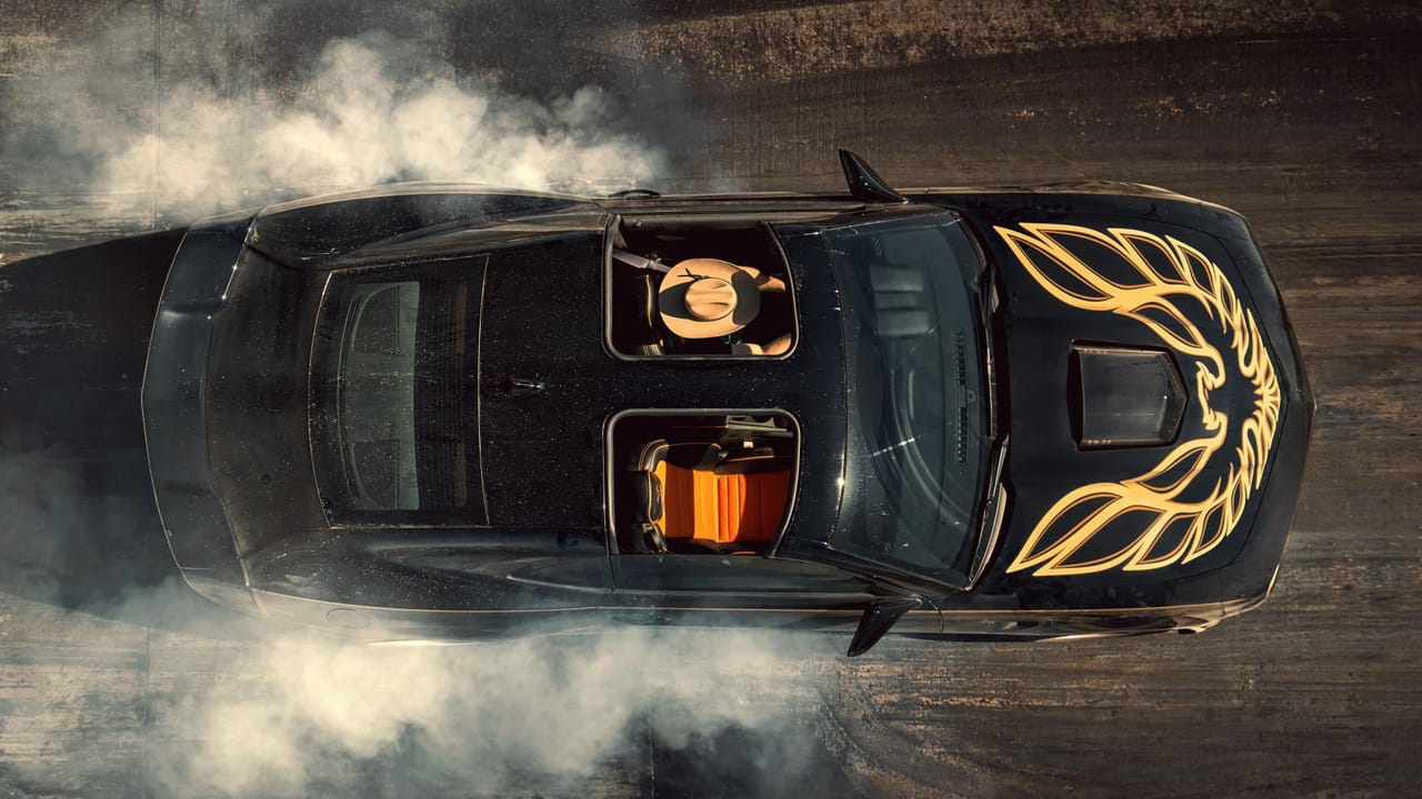 How to do a burnout – and a donut | Top Gear