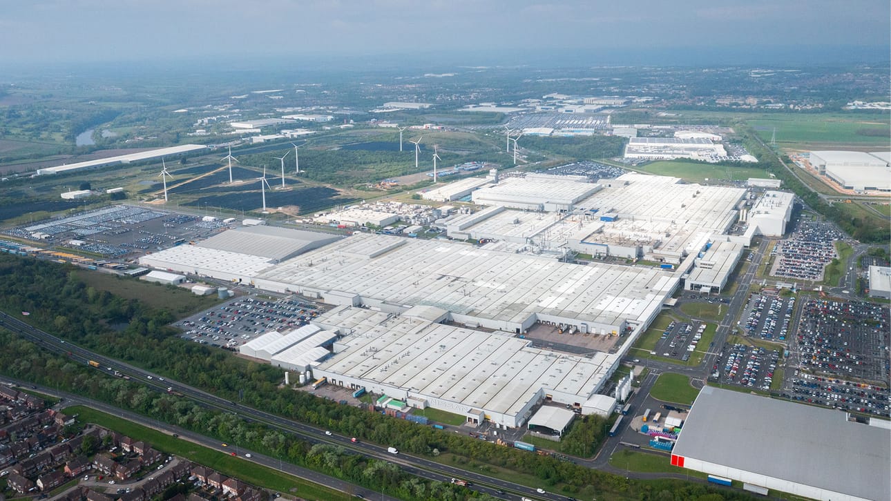 Nissan Sunderland: 13 stats about the UK's biggest car factory | Top Gear