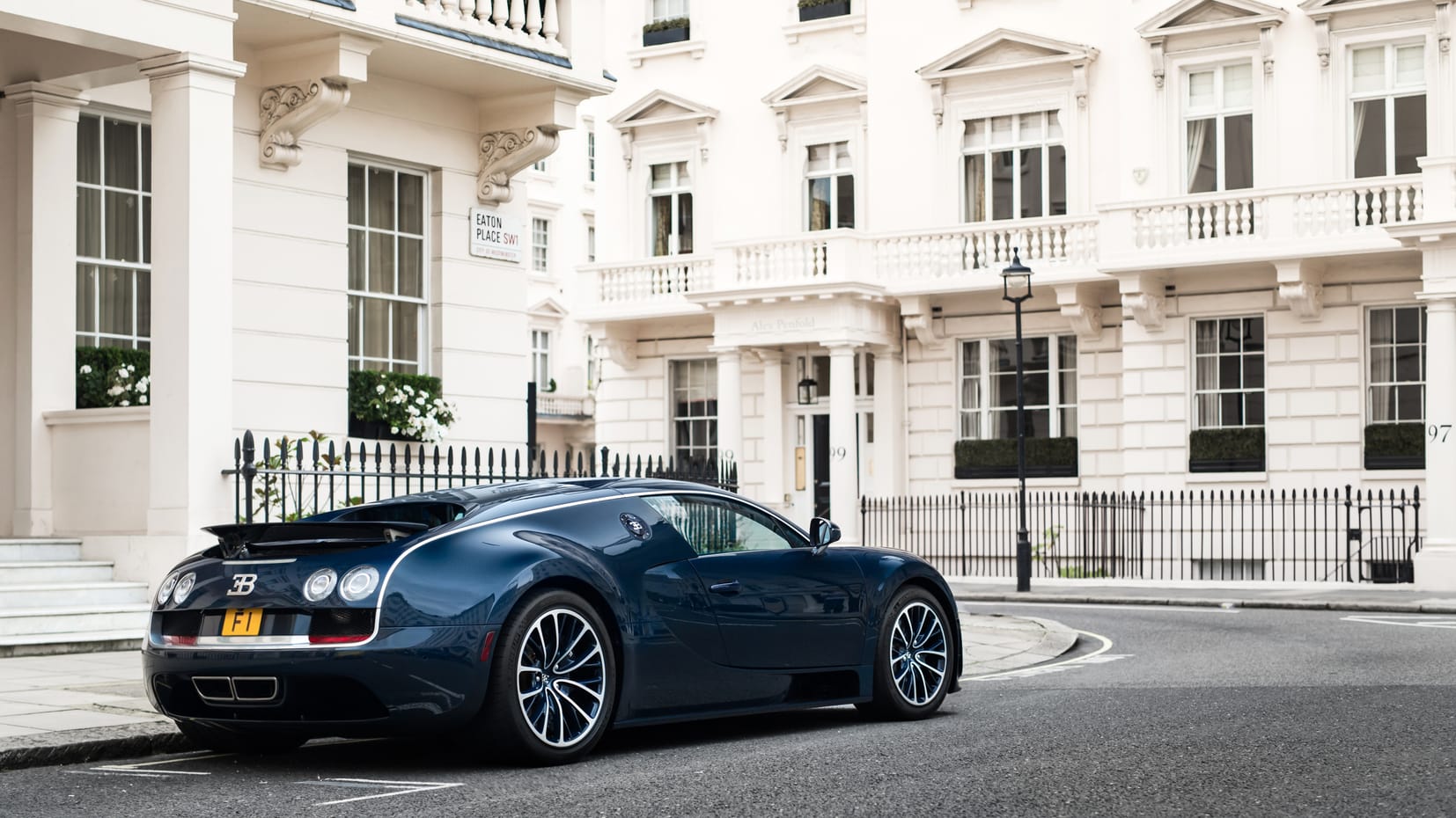 Gallery: the amazing supercars of London 2017 | Top Gear