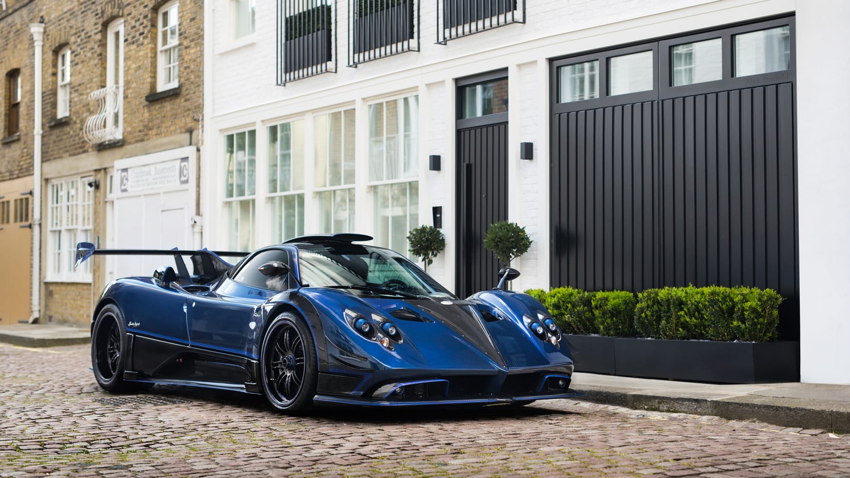 Gallery: the amazing supercars of London 2017 | Top Gear