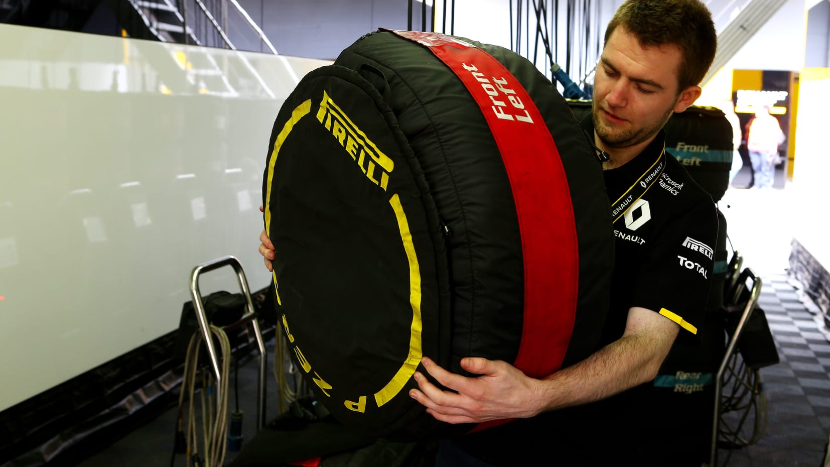 Behind the scenes: things you didn’t know about F1 tyres | Top Gear