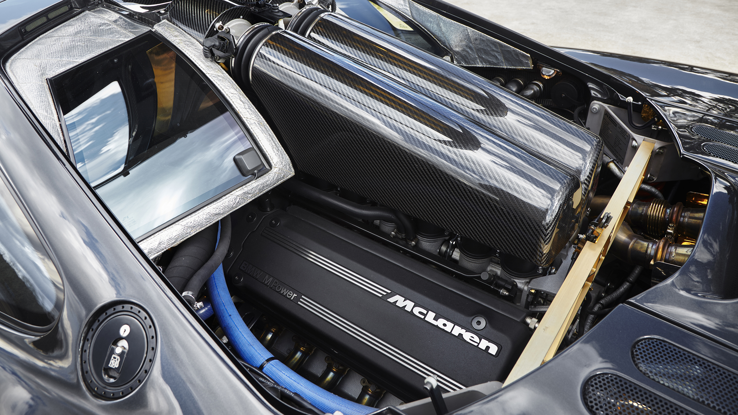 Mclaren F1 Gold Plated Engine