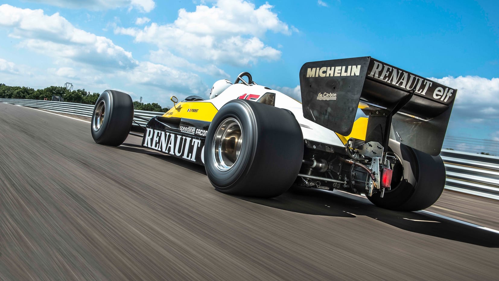 TG drives Renault's 800bhp, 1983 F1 car | Top Gear