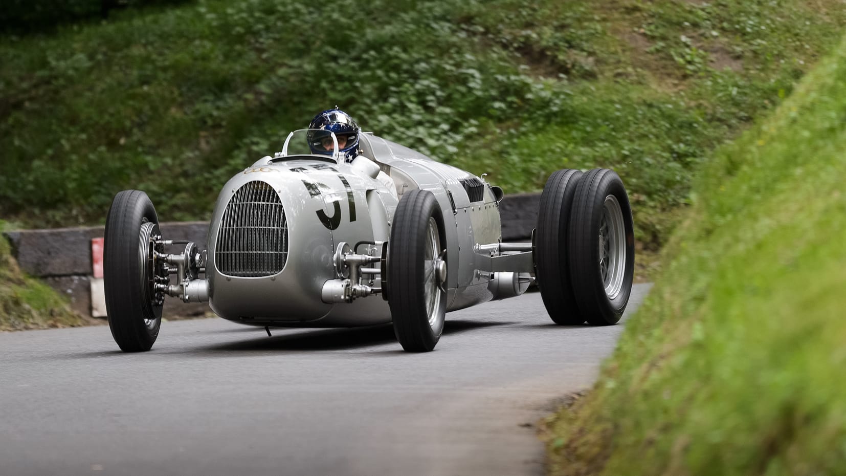 Audi's incredibly rare, gorgeous Type C racer is back!* | Top Gear