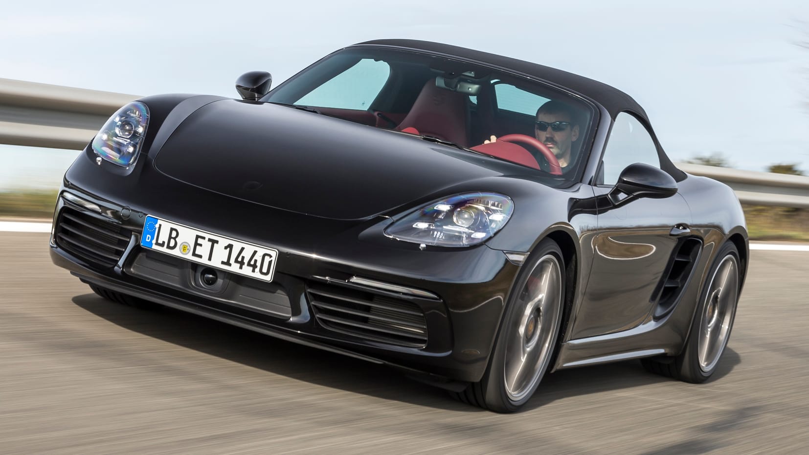 Riding in the new four-cylinder turbo Porsche 718 Boxster | Top Gear