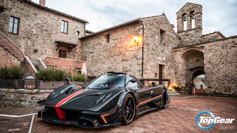 Wallpapers: thirteen Paganis across Italy