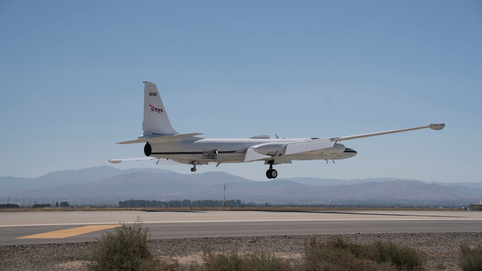 Five amazing things about NASA’s ER-2 plane | Top Gear