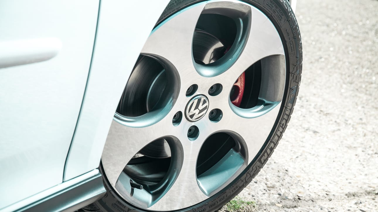 Top Gear's Bargain Heroes: the Mk5 VW Golf GTI | Top Gear