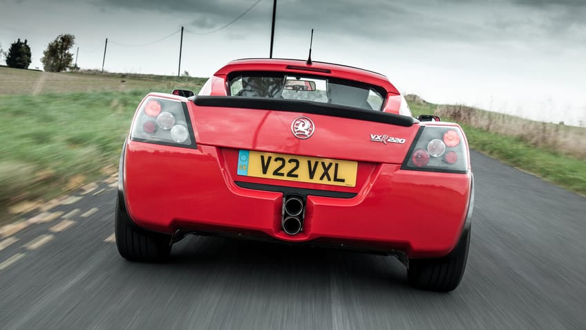Top Gear's Bargain Heroes: the Vauxhall VX220 | Top Gear