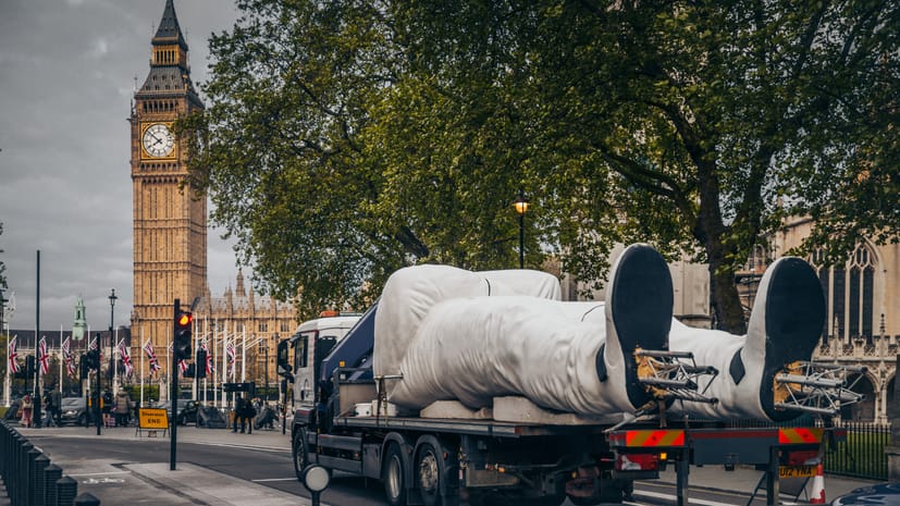 Watch out, London: Big Stig has landed | Top Gear