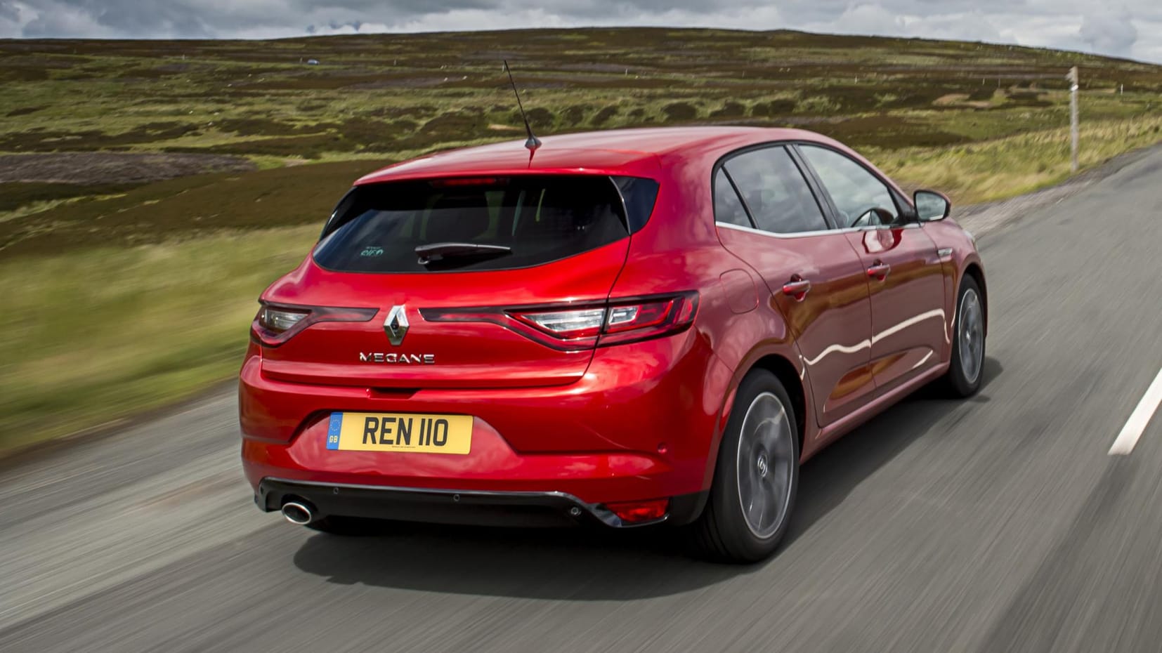 REVEALED: Harry and Meghan's wedding wheels!* | Top Gear