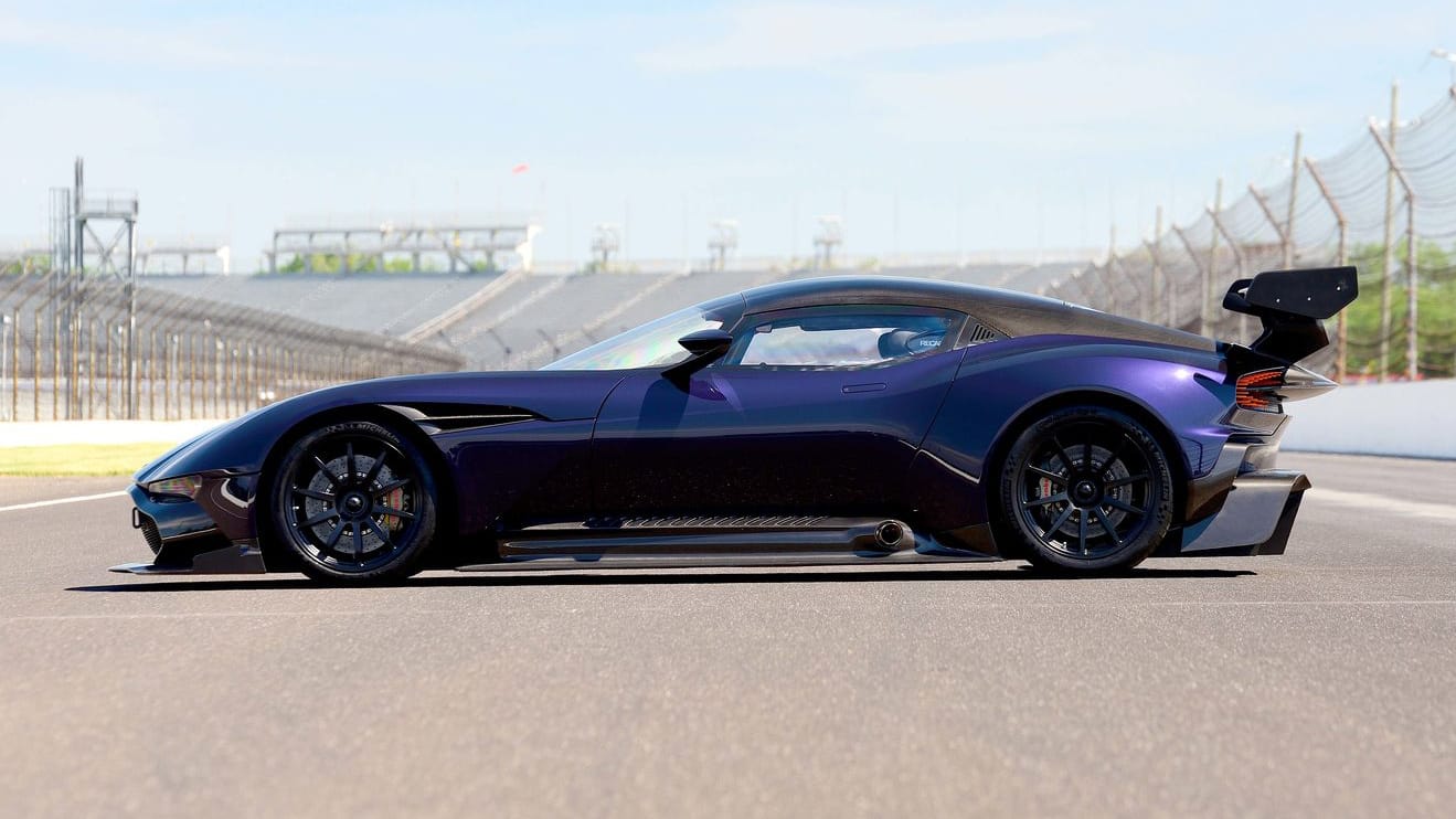 This 820bhp Aston Vulcan is gorgeous and it could be yours | Top Gear