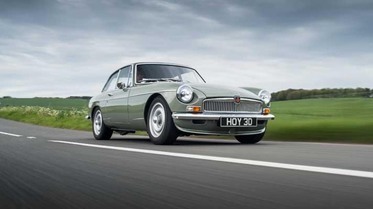 Ten gorgeous classic cars with modern hearts | Top Gear