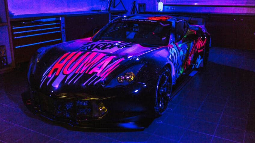 It's a glow in the dark Chevrolet Corvette C7.R racer | Top Gear