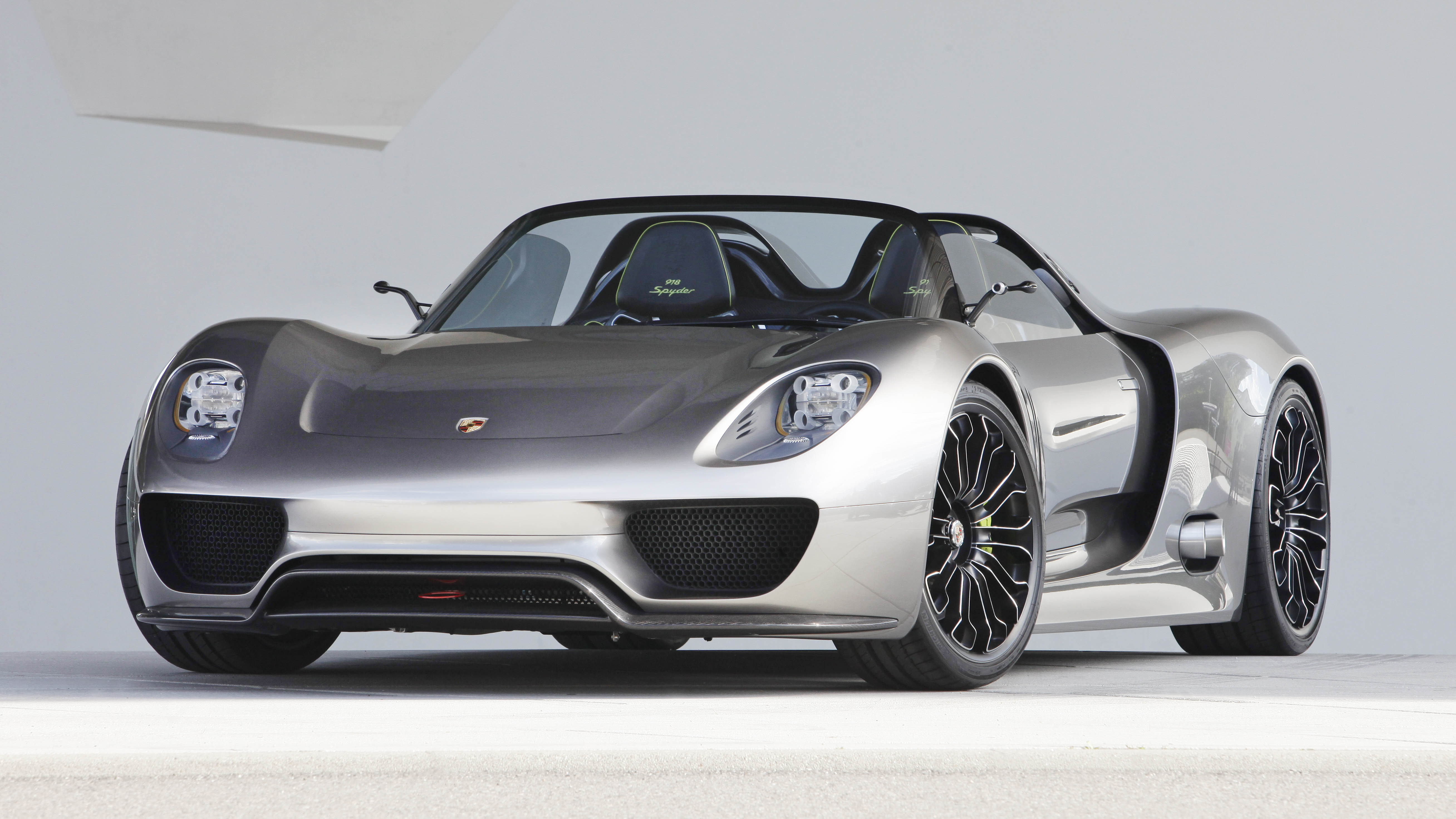 Porsche 918 Production