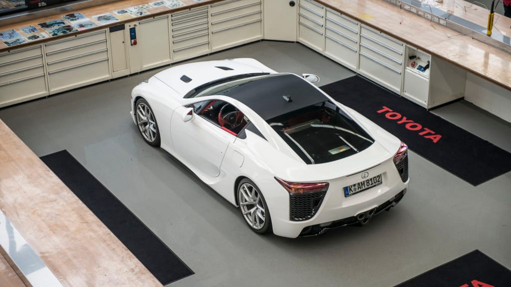 Here’s how you service a Lexus LFA supercar | Top Gear