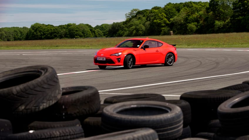 Watch the Toyota GT86 post a more than reasonably fast time round ...