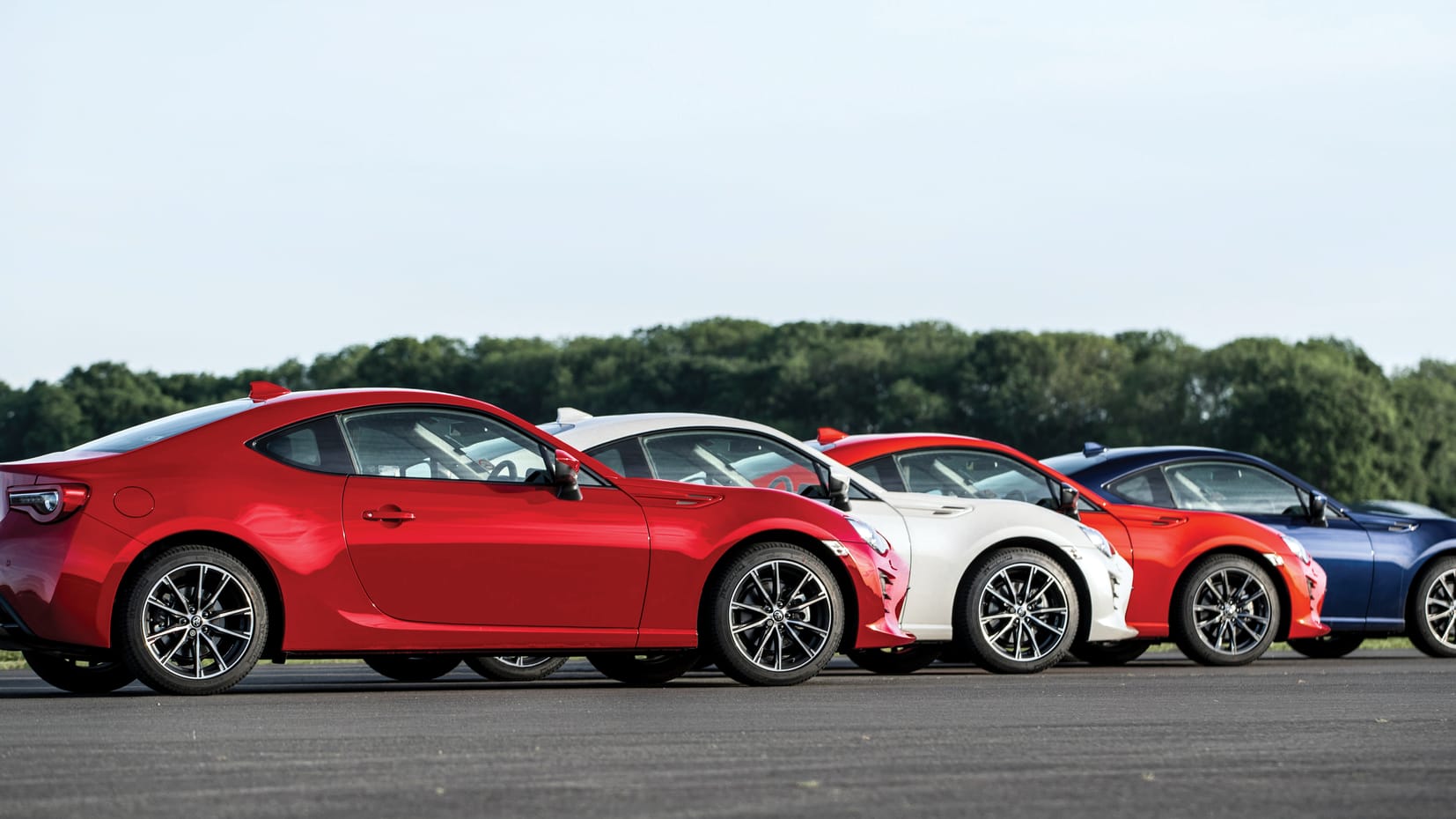 Watch the Toyota GT86 post a more than reasonably fast time round ...