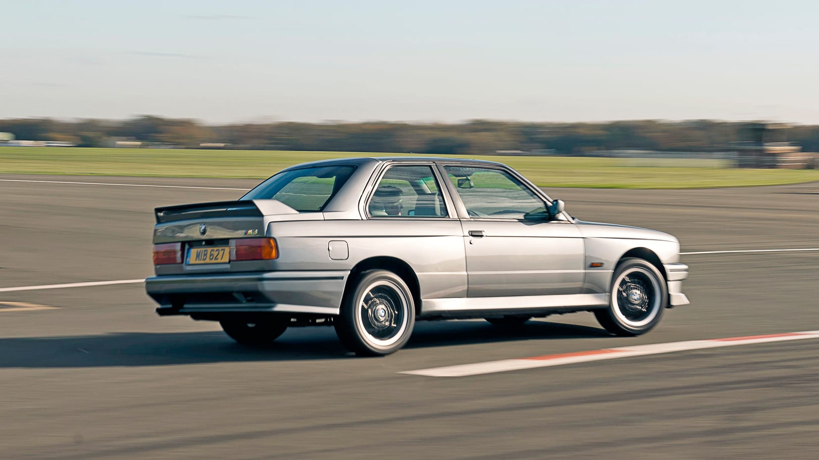 Ten iconic cars with dog leg gearboxes | Top Gear